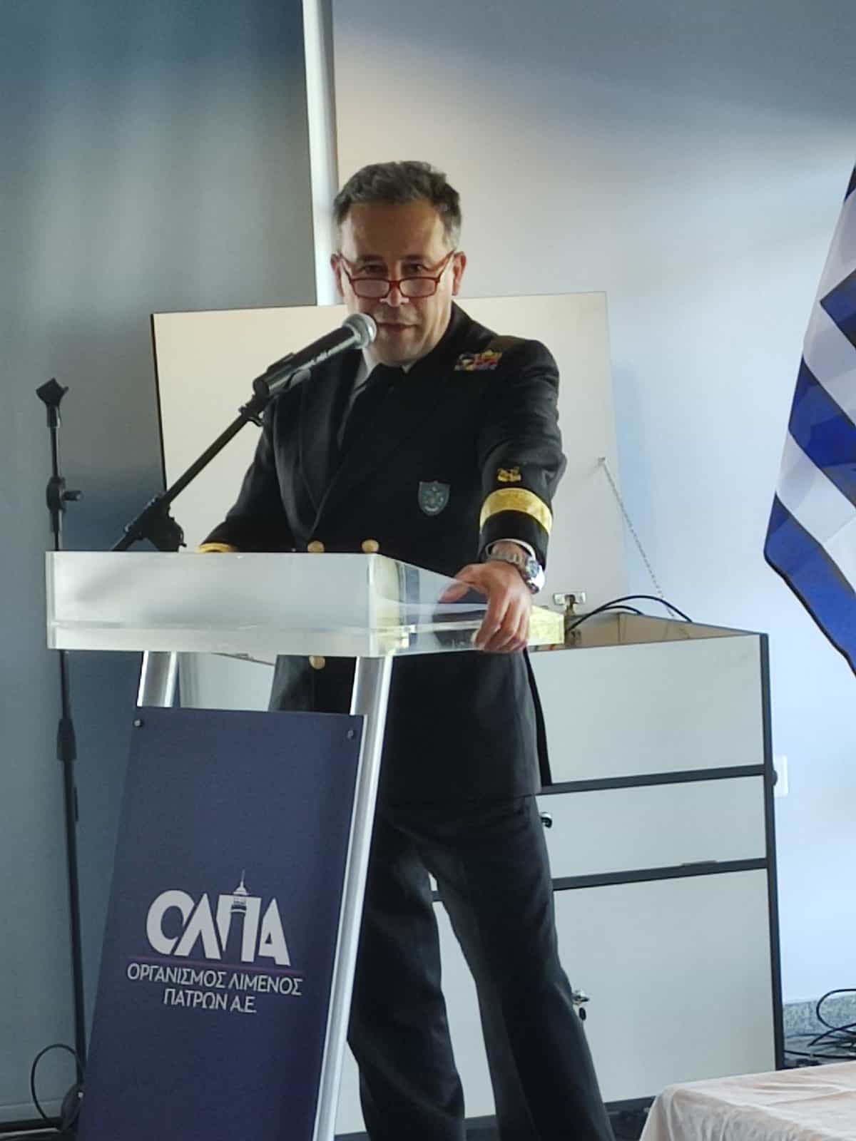 Πάτρα: Έκοψαν Βασιλόπιτα 5η Περιφερειακή Διοίκηση Λιμενικού Σώματος ...