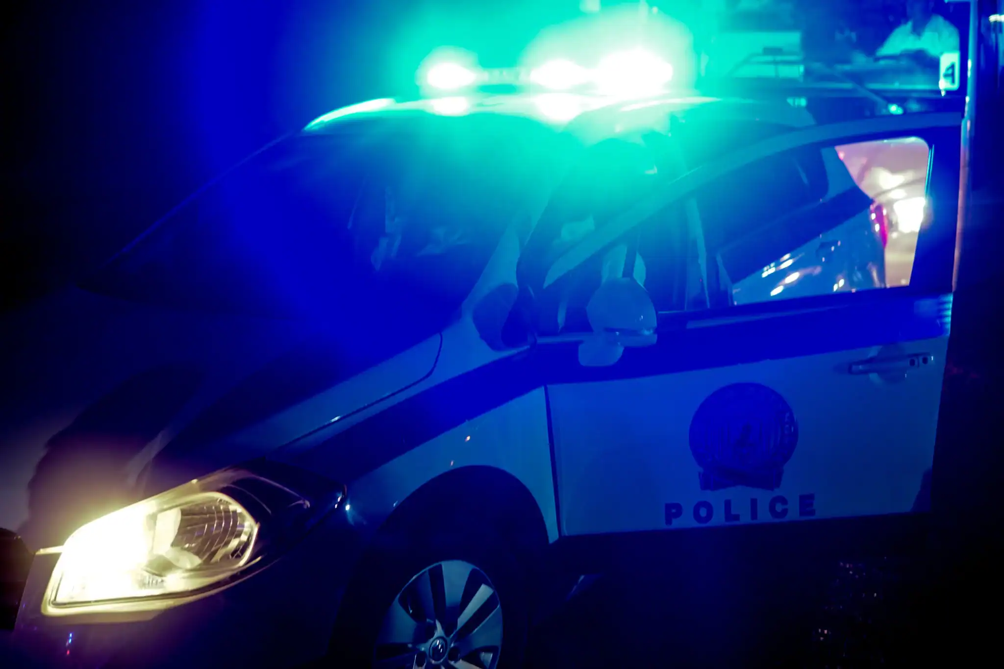 Πυρ κατά ανδρών της ΔΙ. ΑΣ στον Ασπρόπυργο κατά την διάρκεια ληστείας ...