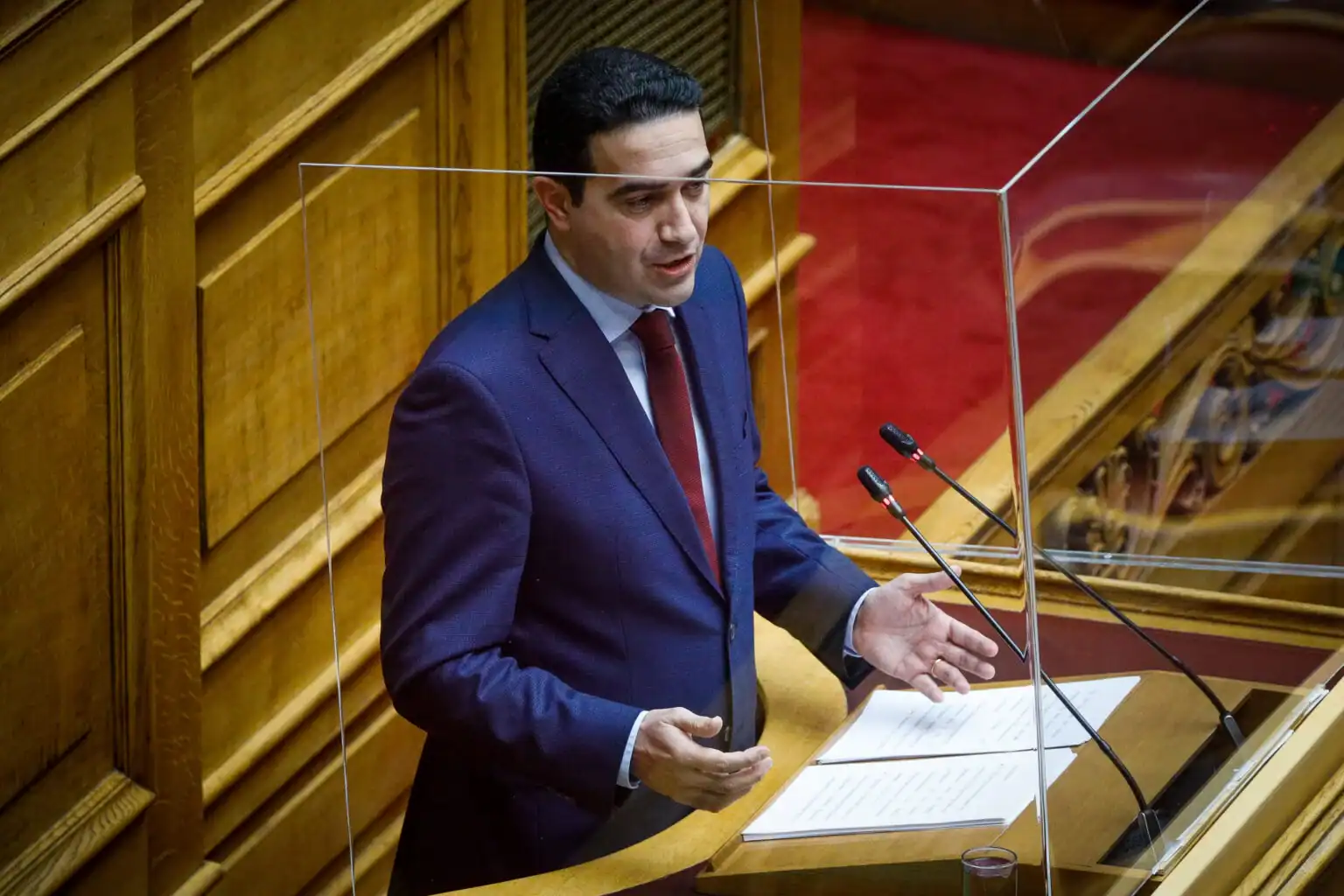 Μιχάλης Κατρίνης: Η ανισότητα στην εργασία και η ανάγκη για αλλαγή ...