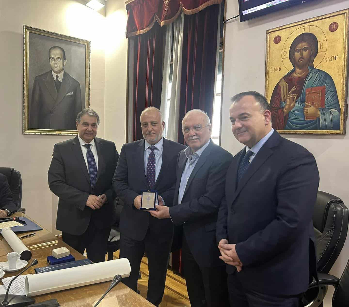 ΕΒΕΠ-ΣΕΕΝ συνενώνουν δυνάμεις – Λιμενικά Νέα – limenikanea.gr