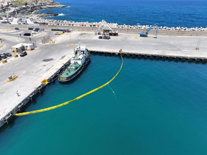 Εκπαίδευση και άσκηση αντιρρύπανσης στο λιμάνι του Ρεθύμνου - Λιμενικά ...