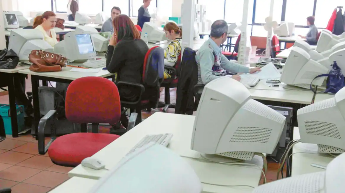 Εντατικοί ρυθμοί για τη μετάβαση στο νέο πειθαρχικό δίκαιο των δημόσιων ...